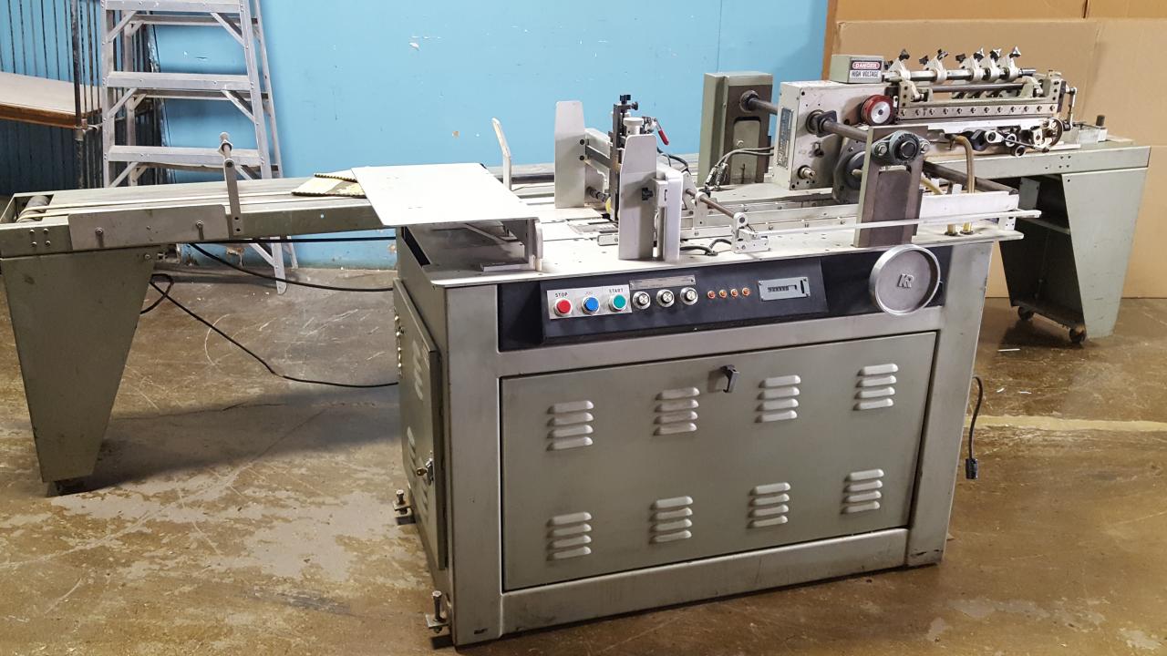 Lot #49: Kirk Rudy Model 211 Labeler and Conveyor with Manauls - Des ...